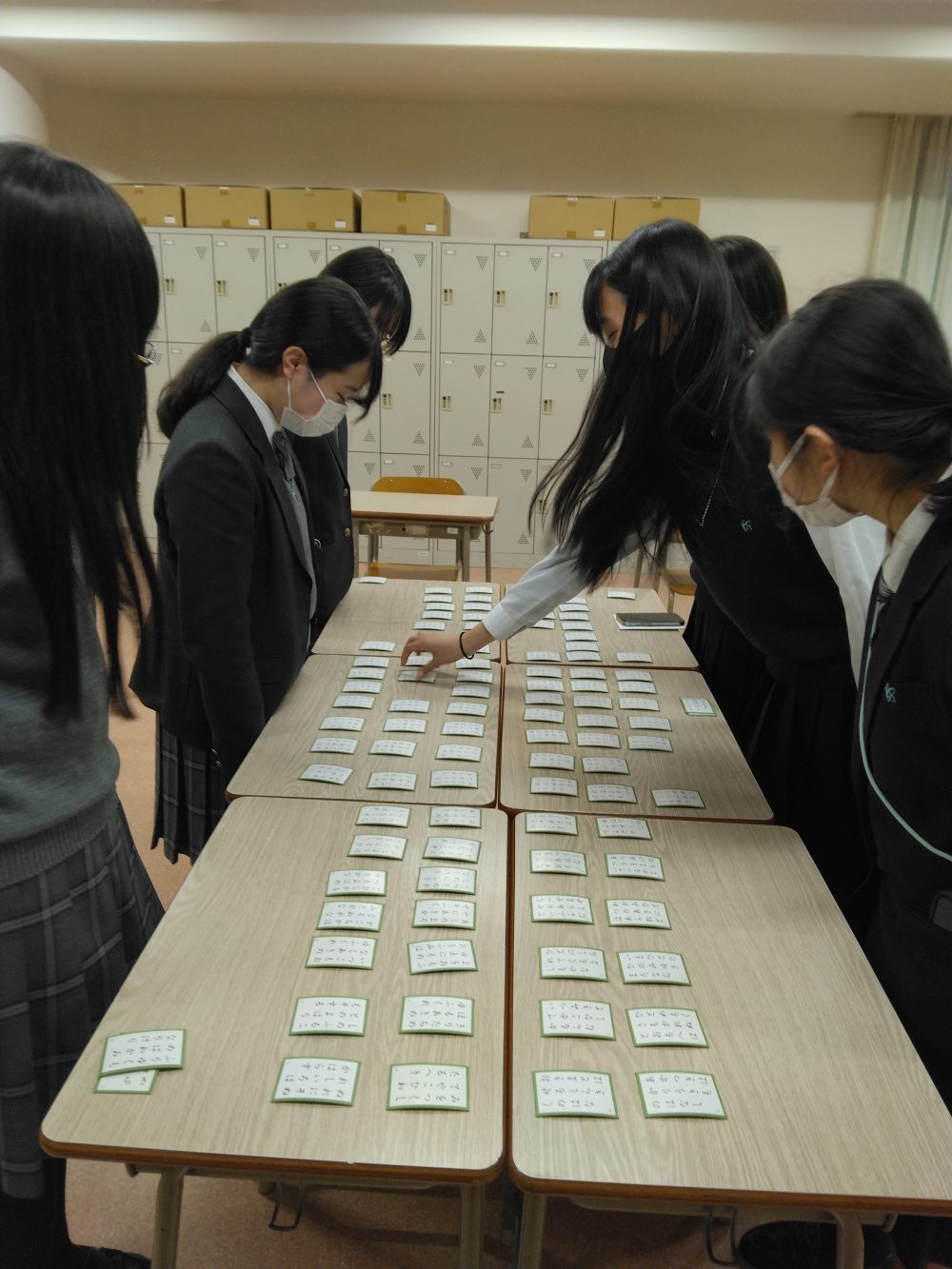 【地理歴史部】百人一首大会 クラブ活動 学園ニュース 神田女学園中学校高等学校