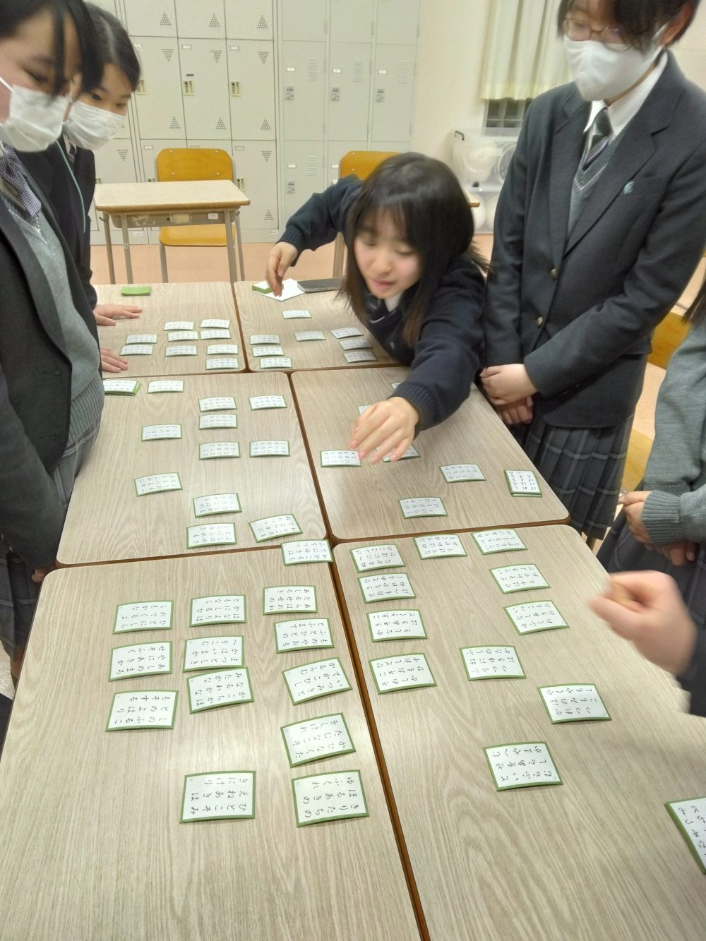 【地理歴史部】百人一首大会 クラブ活動 学園ニュース 神田女学園中学校高等学校